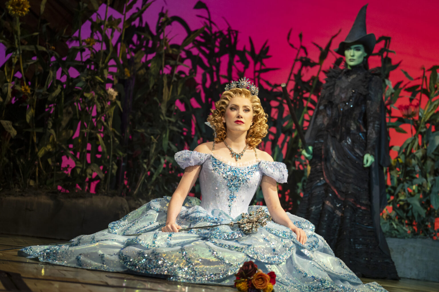 First Look: The 20th Anniversary Cast of Wicked on Broadway | Broadway ...