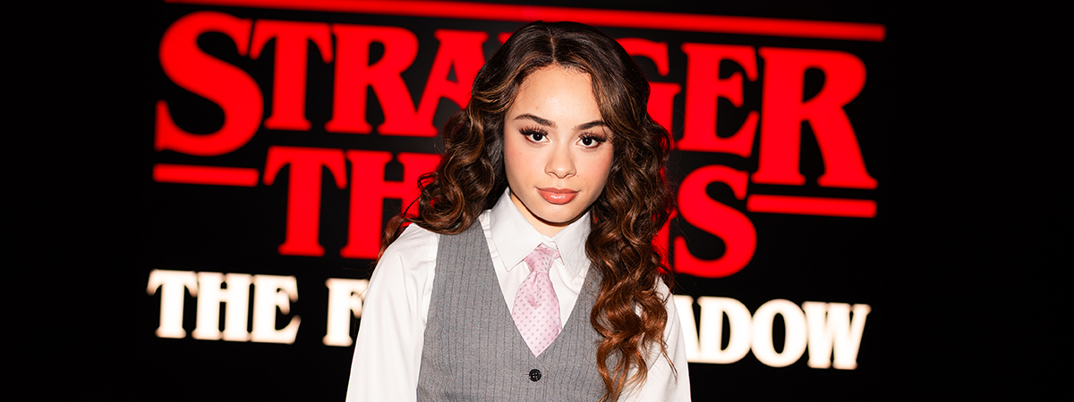 The Stranger Things Play Marks This Nickelodeon Star’s Broadway Debut ...